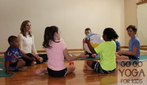 How to Play Quiet Ball - Go Go Yoga For Kids
